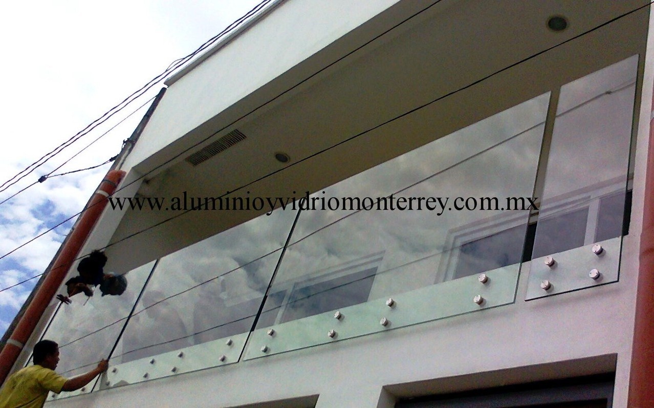 Barandales y Pasamanos - Página web de aluminioyvidriomonterrey