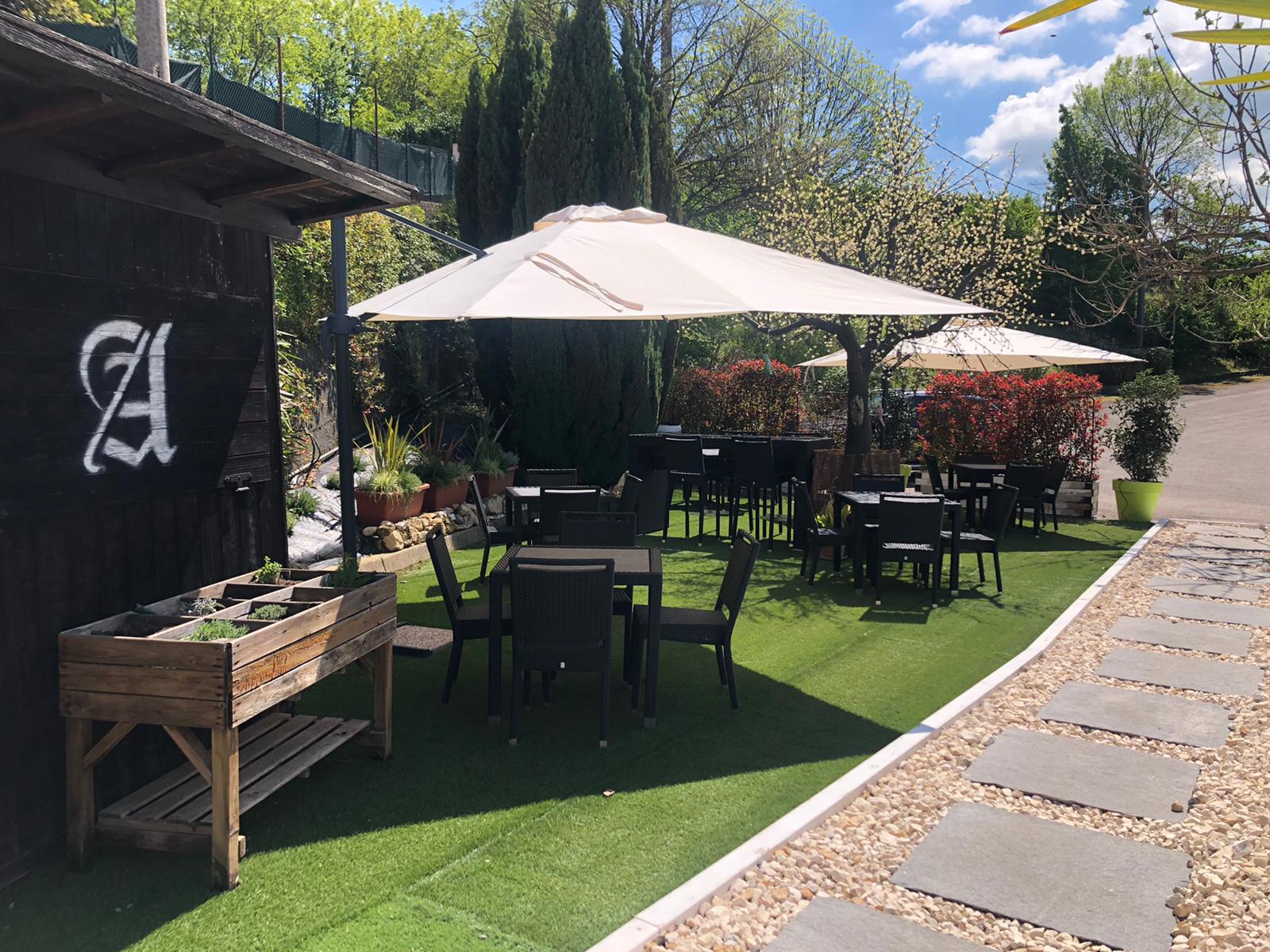 Location - Botanic Lounge Bar - Cocktail, Tapas e Wine bar nella ...