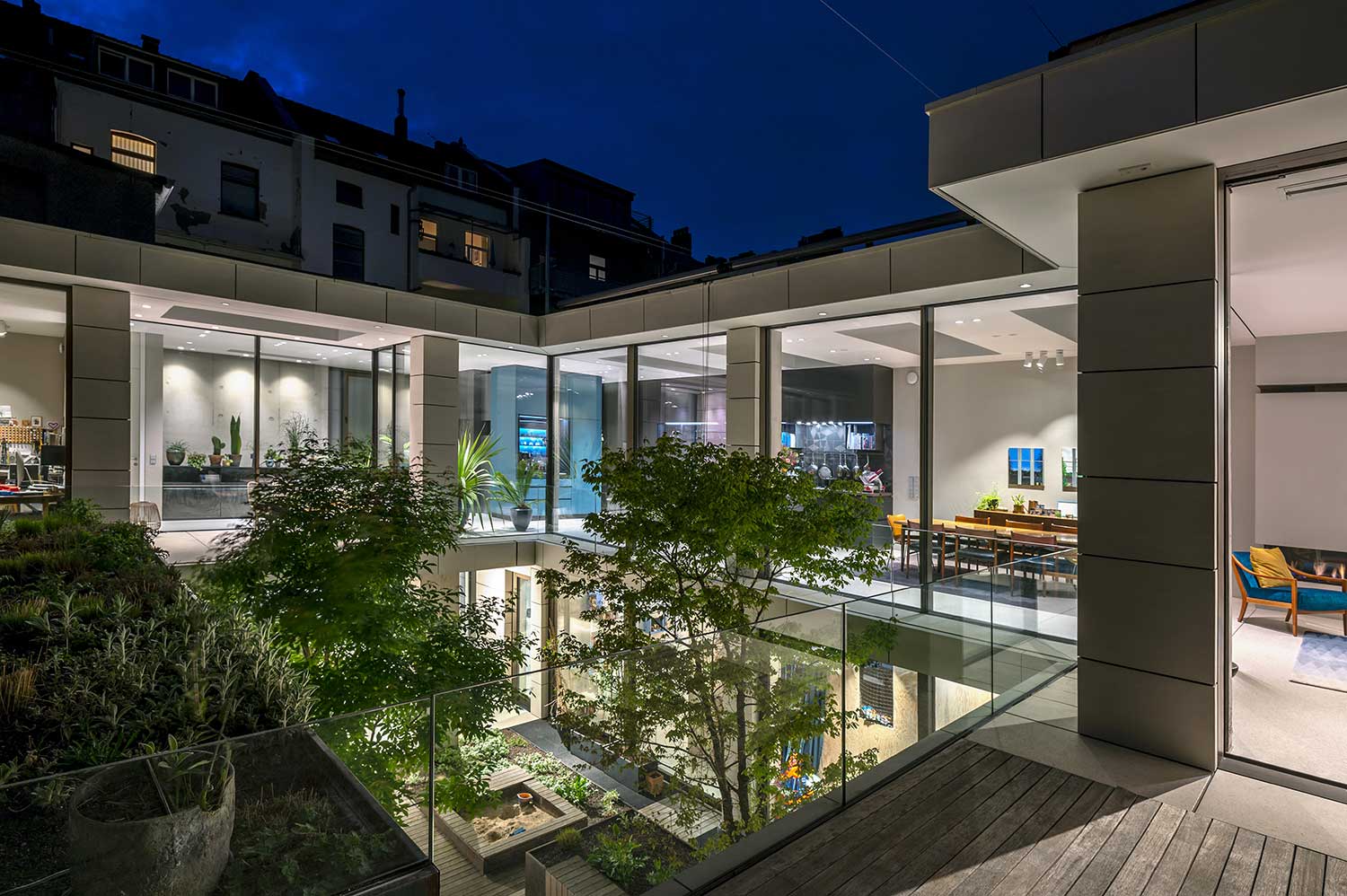 Atriumhaus - NME Interior Design