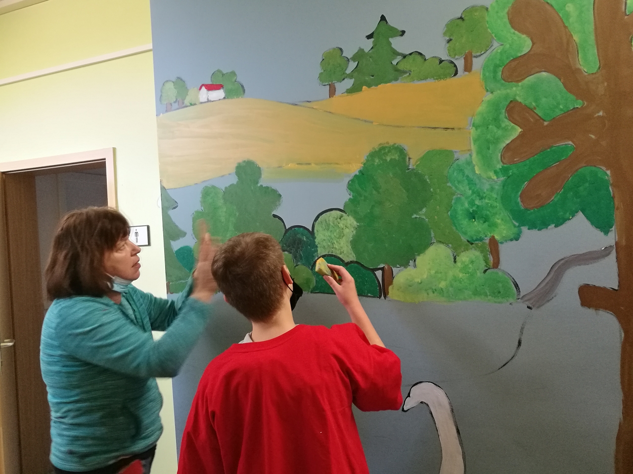 Ein Malprojekt für Kinder im Rahmen des KUMASTA-Projektes ...