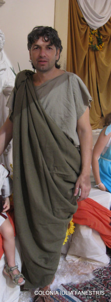 Plebei - Colonia Iulia Fanestris