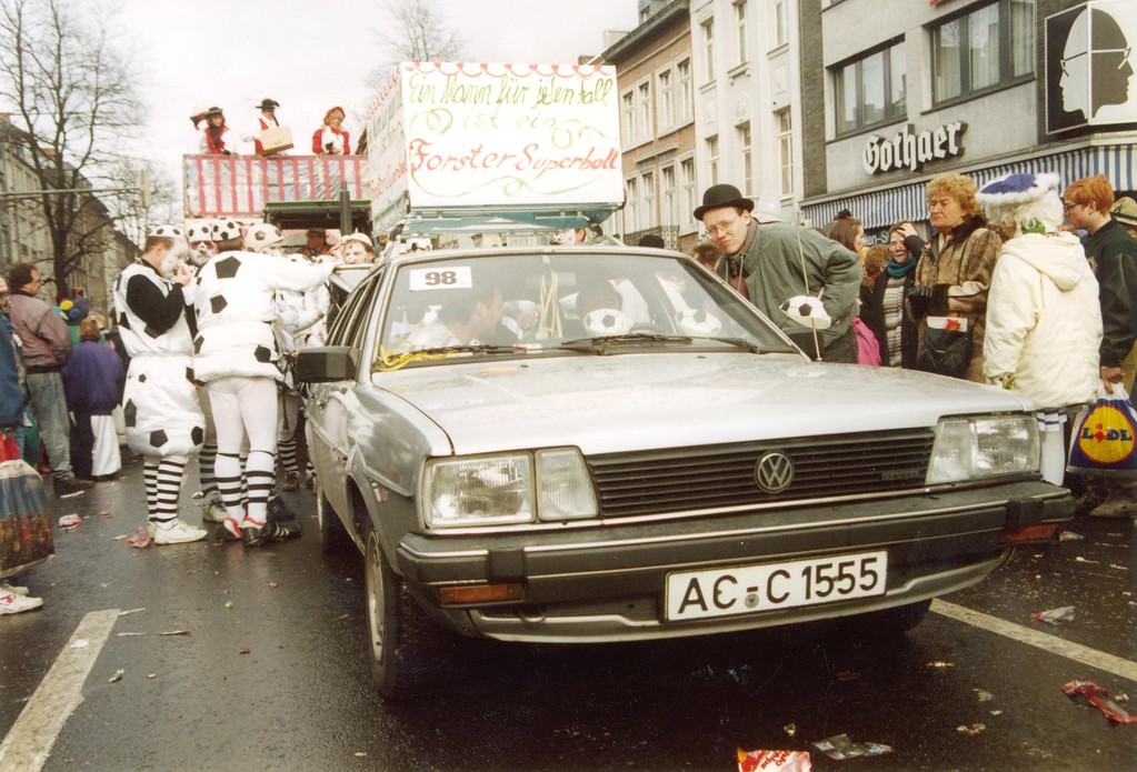 Hier findet man Bilder der Züge von 1983 bis 1993 - fooeschterjonges ...