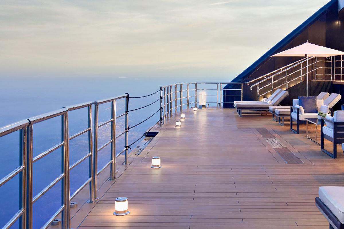 Ritz-Carlton Yacht Luminara | bis 5% Extra Bonus - Emocean Luxus ...