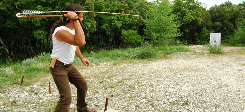 FABRICATION DU PROPULSEUR - animations, ateliers préhistoriques