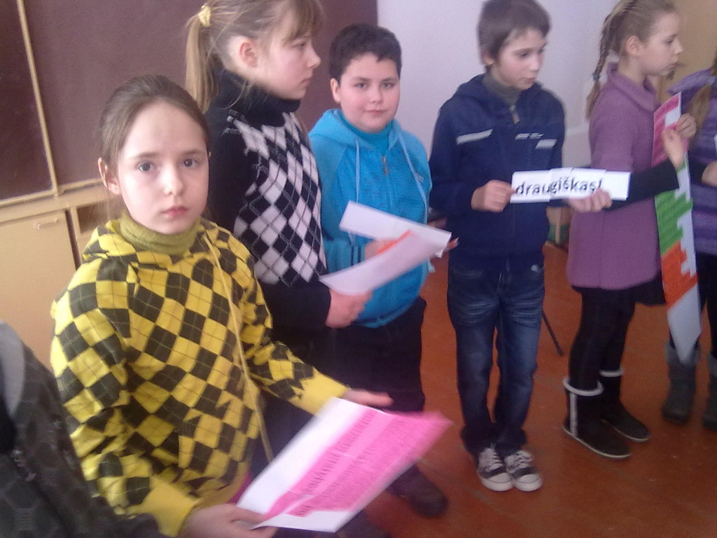 Saugus internetas. Mokiniams. - sako-Labas!