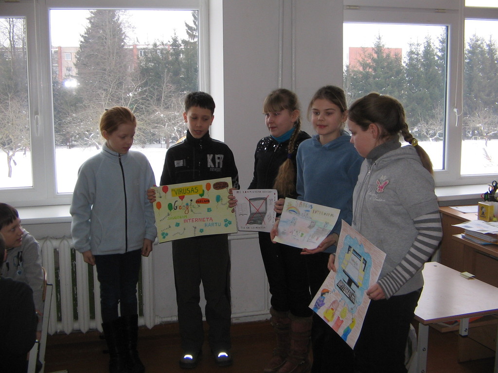 Saugus internetas. Mokiniams. - sako-Labas!