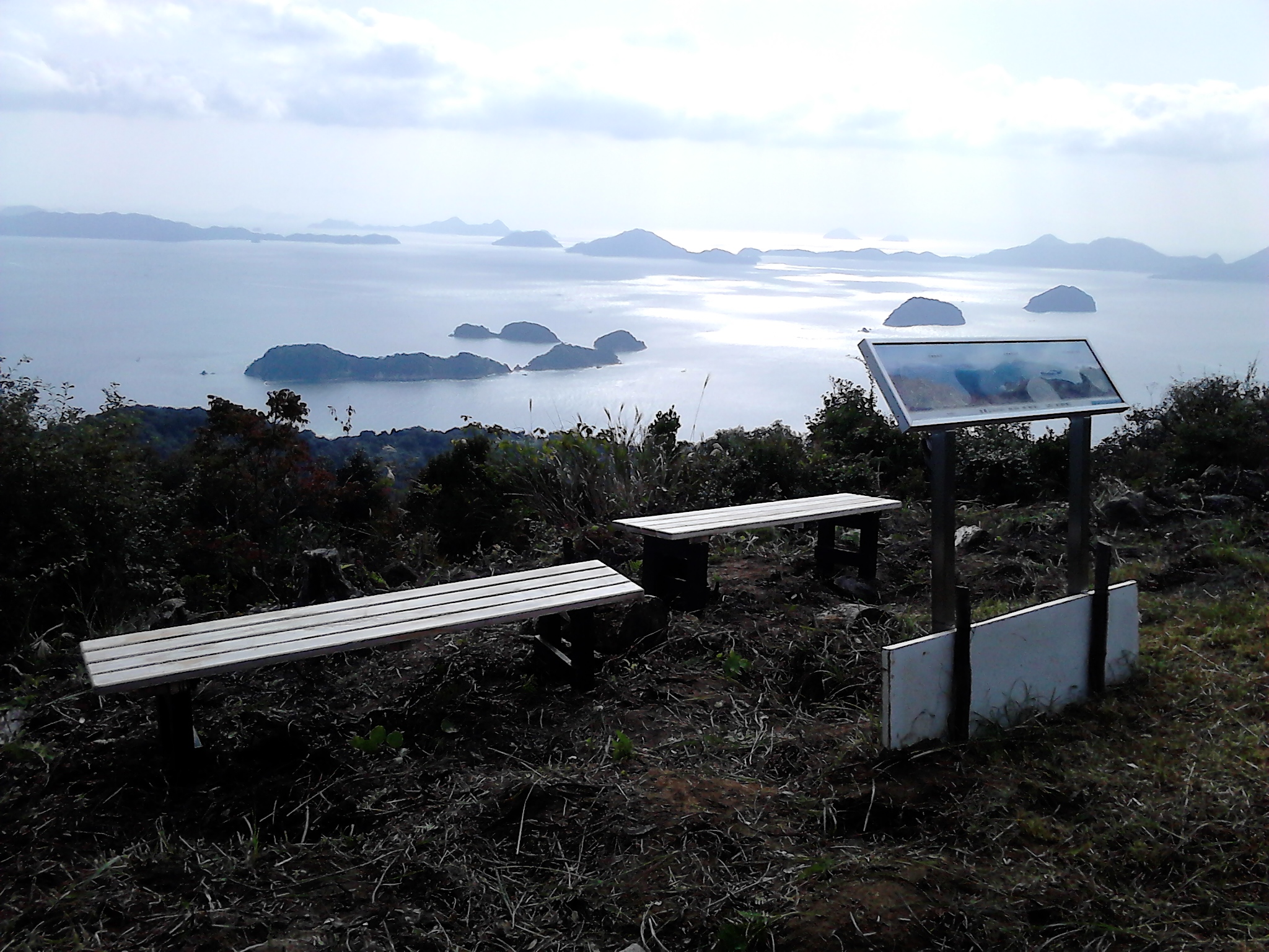 柱島（はしらじま）Hashirajima - 瀬戸内海の離島「柱島群島」
