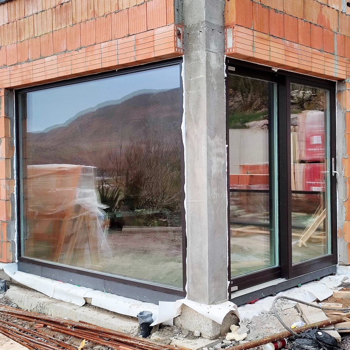 Triotherm thermal structural supports for windows and doors - German ...