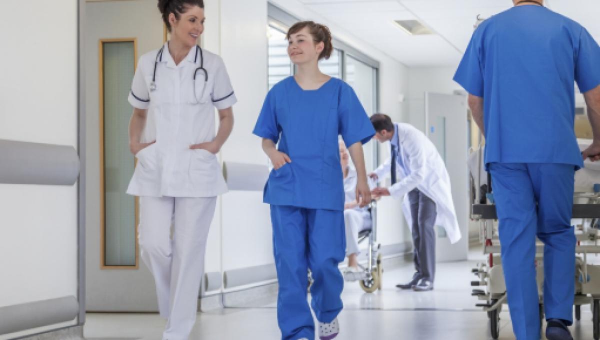 Le infermiere e gli infermieri non meritano solo applausi ...