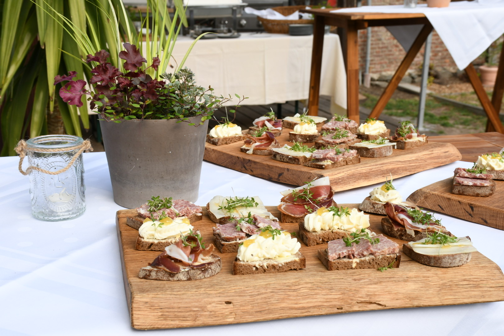 Events & Catering - Hillbilly's Fast Food