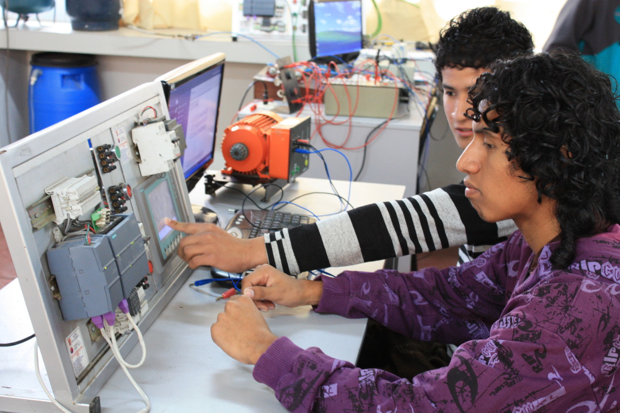 ELECTRONICA INDUSTRIAL - Página web de istene