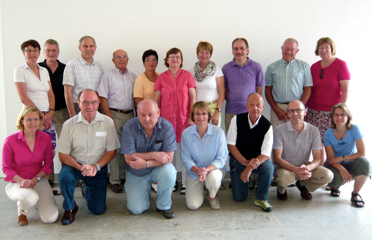 Kirchenvorstand 2012 - 2018 - Evangelisch Lutherische Kirchengemeinde ... Kirchenvorstand 2012 - 2018 - Evangelisch Lutherische Kirchengemeinde ...