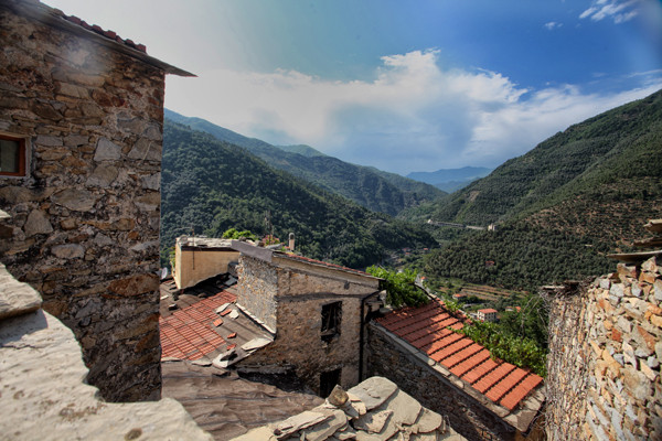 Family Holiday Home in Montalto Ligure - Dolcevita Liguria