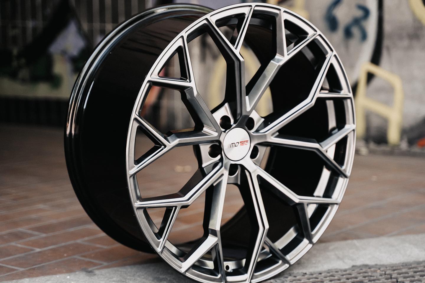 Motec MCT17 Bull - ALUFELGEN ZUM BESTPREIS - GARANTIERT