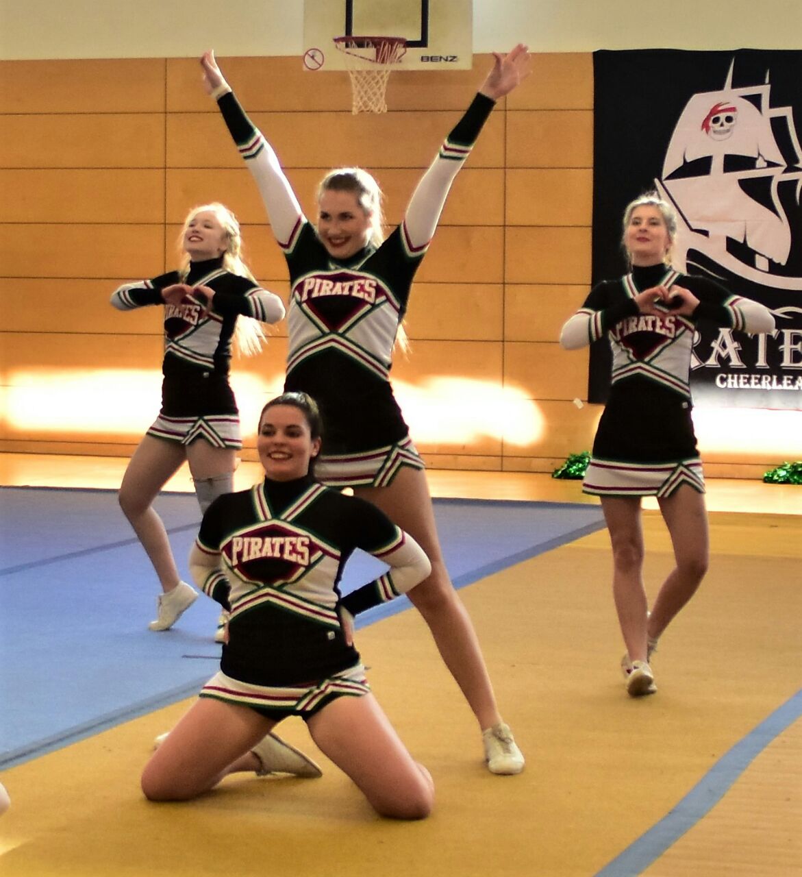 Cheerleading als Leistungssport aus Werder Havel - Pirates Cheerleader