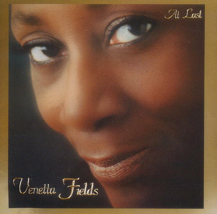 VENETTA FIELDS - Bensound Musikshop