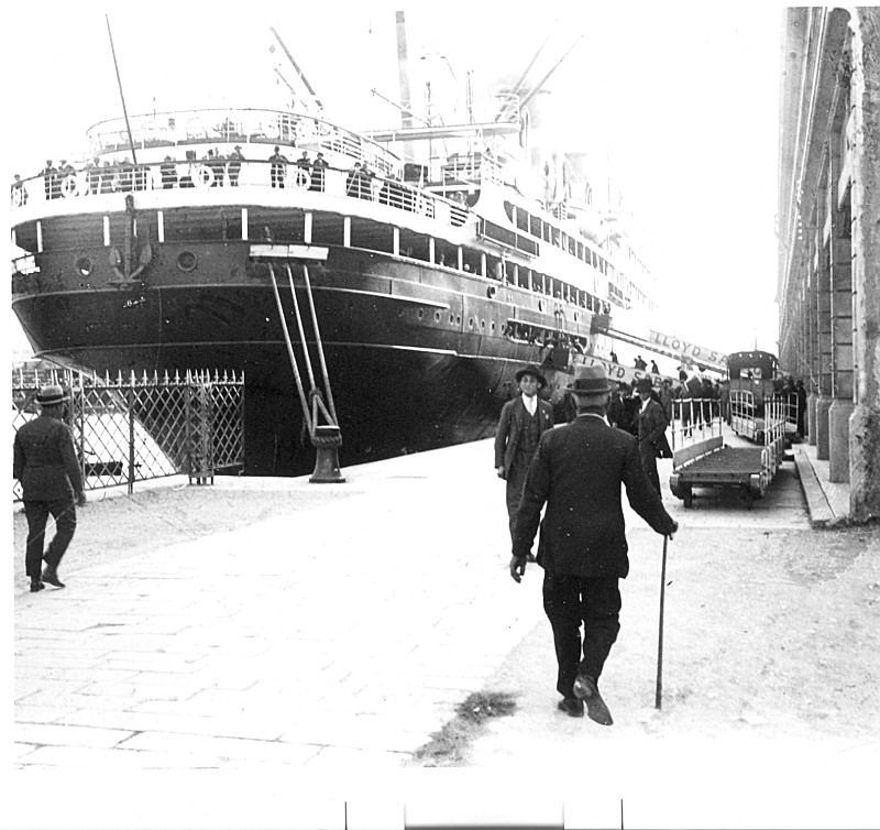 Conte Rosso - meherbabatravels jimdo page!