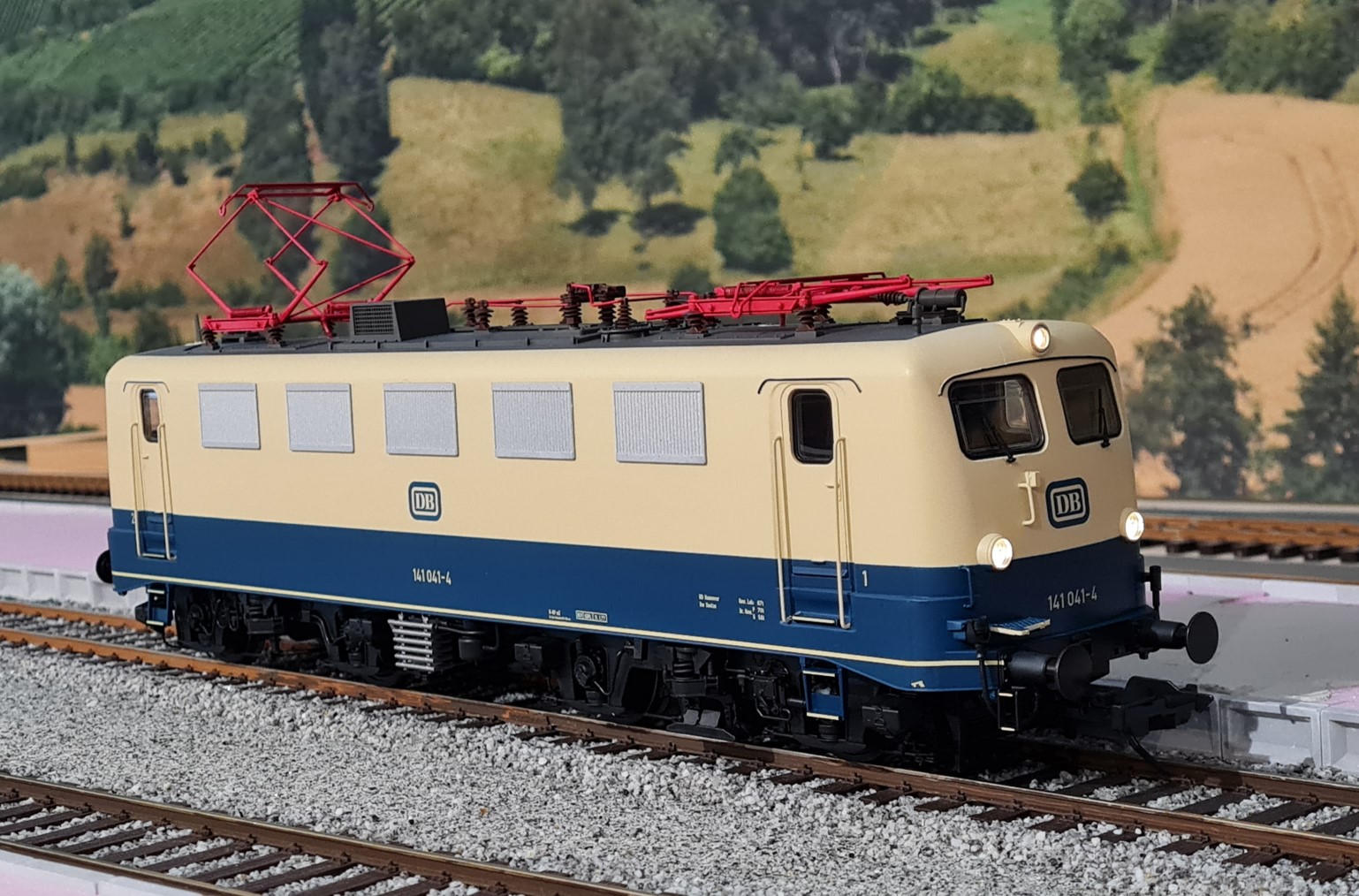 DB - Baureihe 141 041-4 / Epoche IV - Enkelsdorf - Modellbahnprojekt in ...
