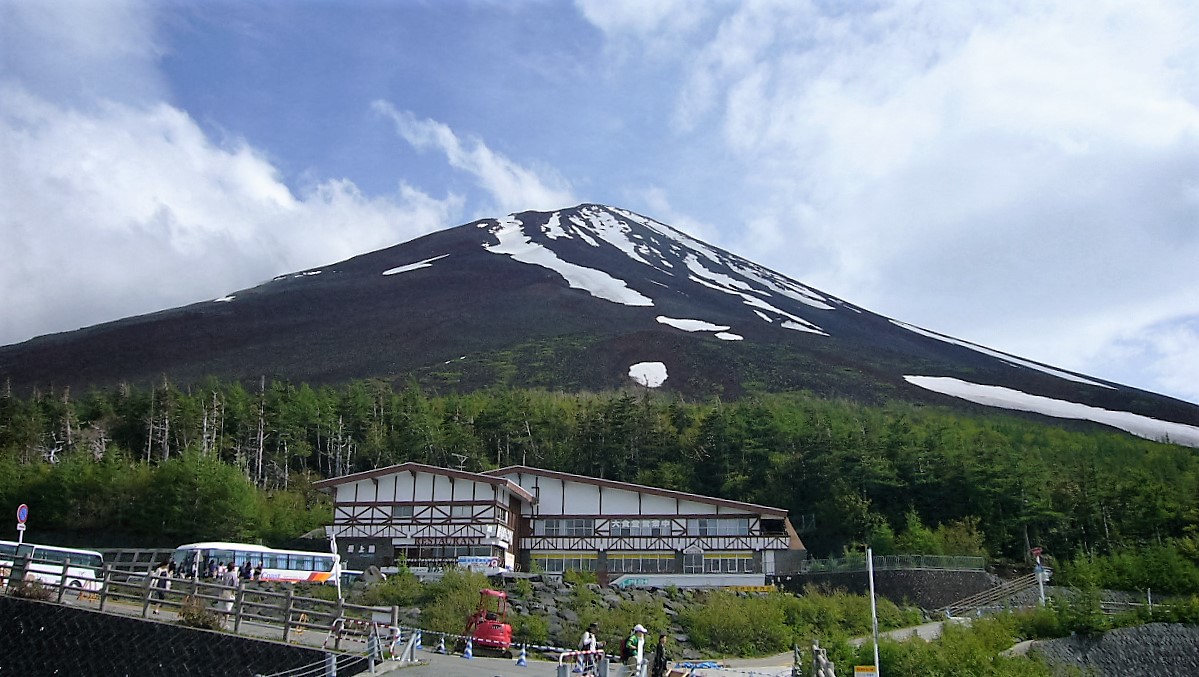 Fuji Subaru Line 5th Station - 富士山5合目 - Limousine, Rent a car Service ...