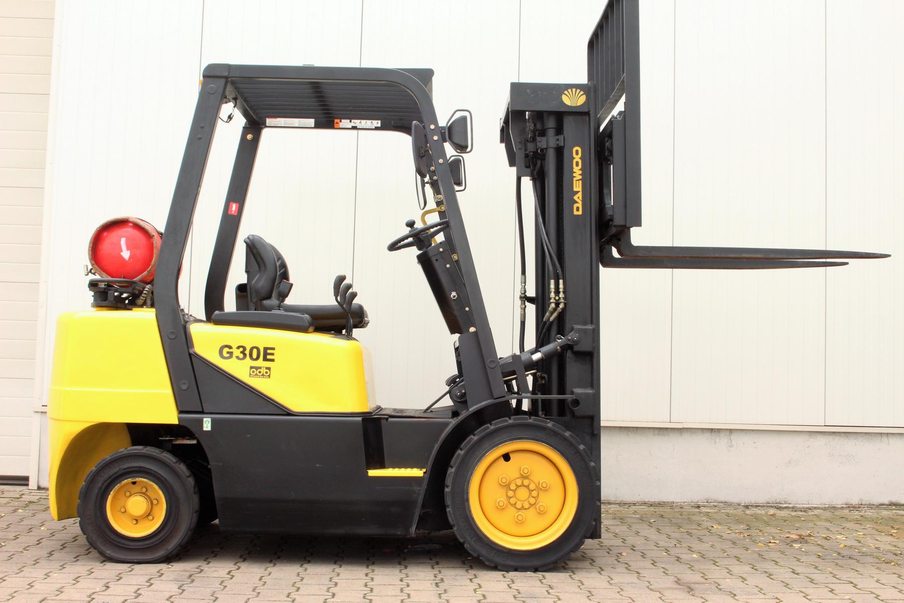 Daewoo G30E-3 Triplex - GG Gabelstapler GmbH