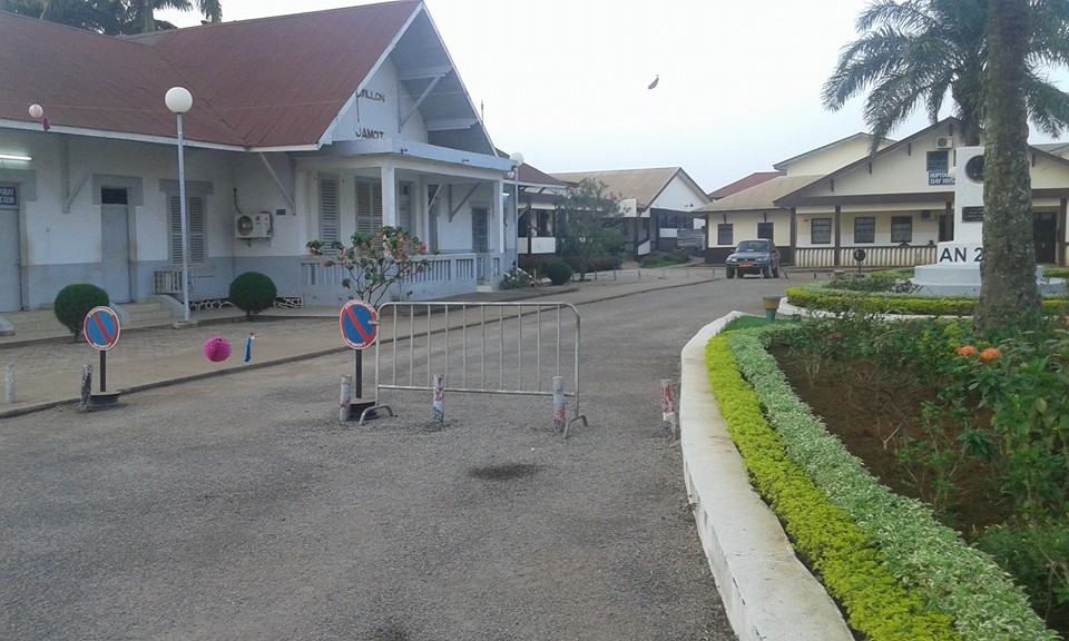 Hôpital Central de Yaoundé - Osidimbea - La Mémoire du Cameroun ...