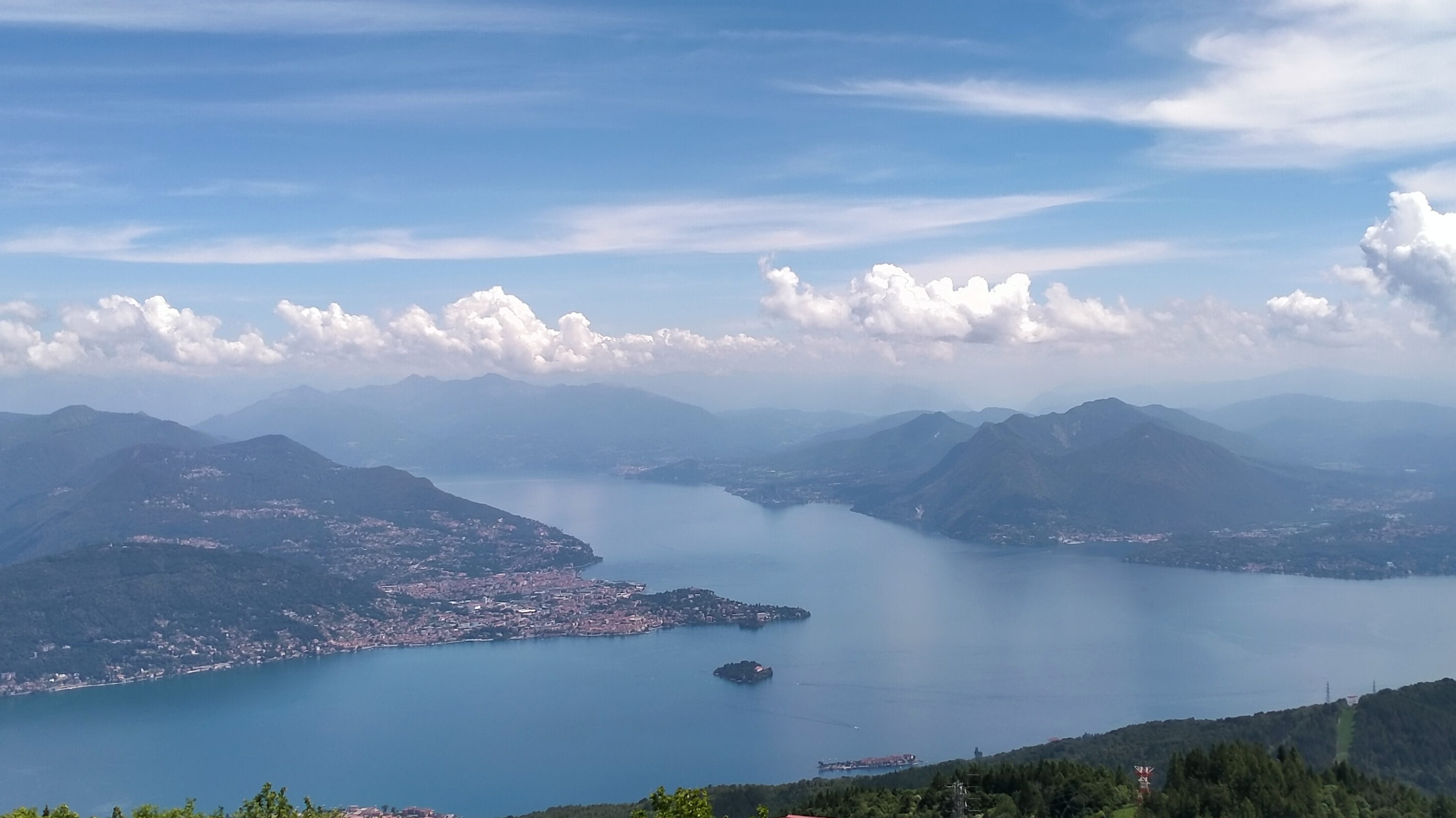 Guida turistica Lago Maggiore - turismo laghi e visite guidate