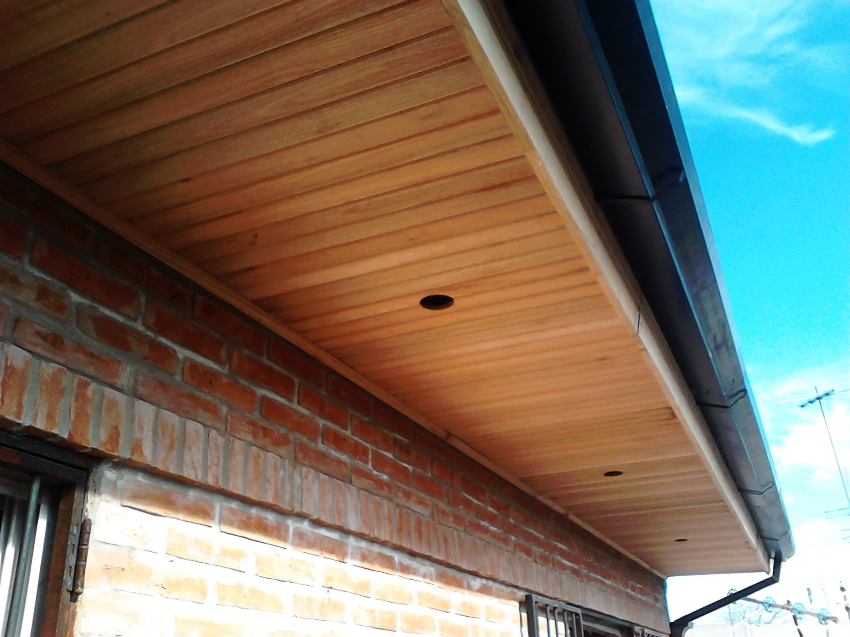 ALEROS REVESTIMIENTOS GRANDIS - gabriel solo techos