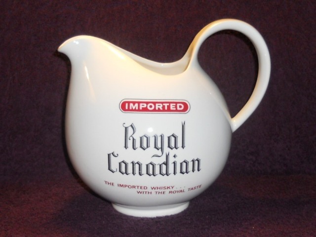 Royal Canadian - Collection pichets-whisky AKO