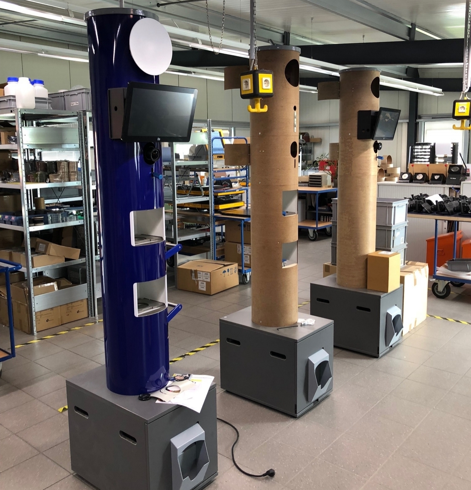 Photobooth 2.0 - Serienfertigung CNC Schreinerei - Wienss Innenausbau ...