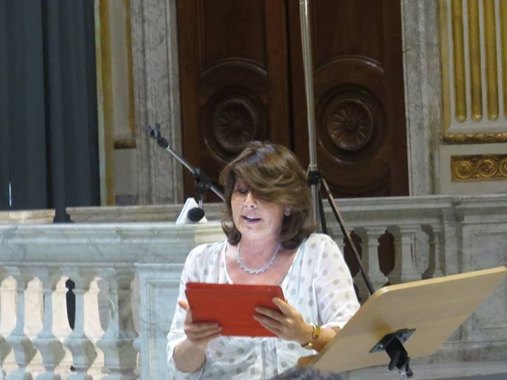 Daniela Capurro - Benvenuti su teatrogagscuoladirecitazione!