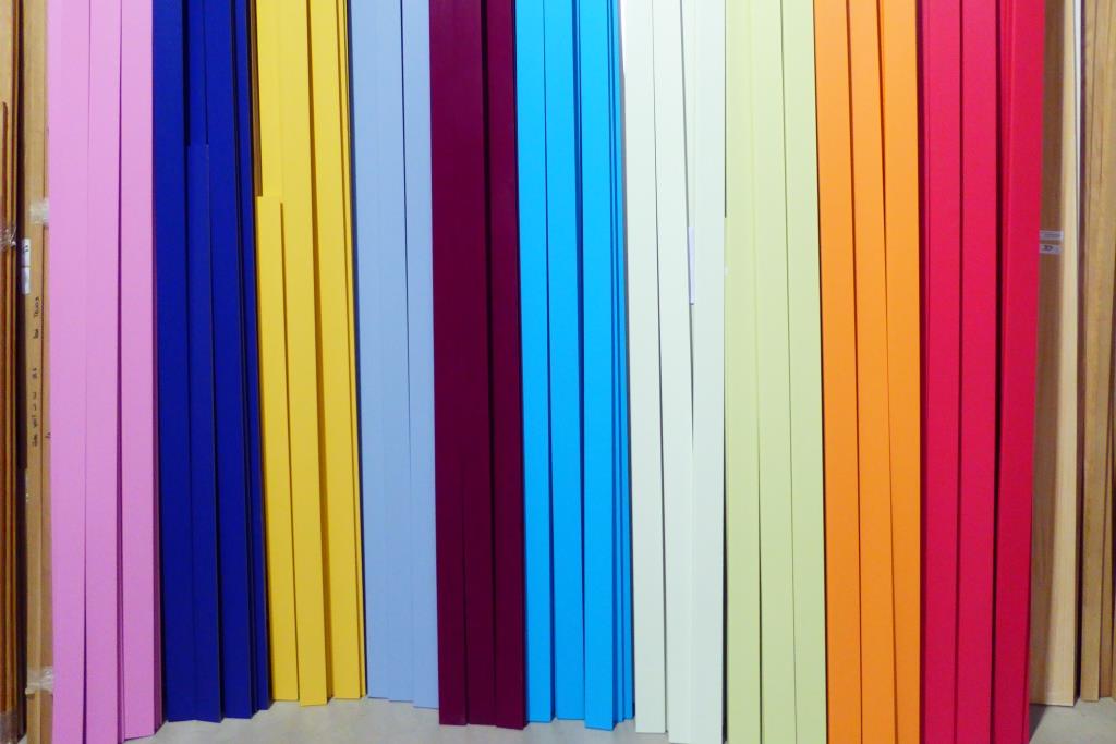 Lamperie = Hohe Sockelleiste - Tanner Kehlleisten AG