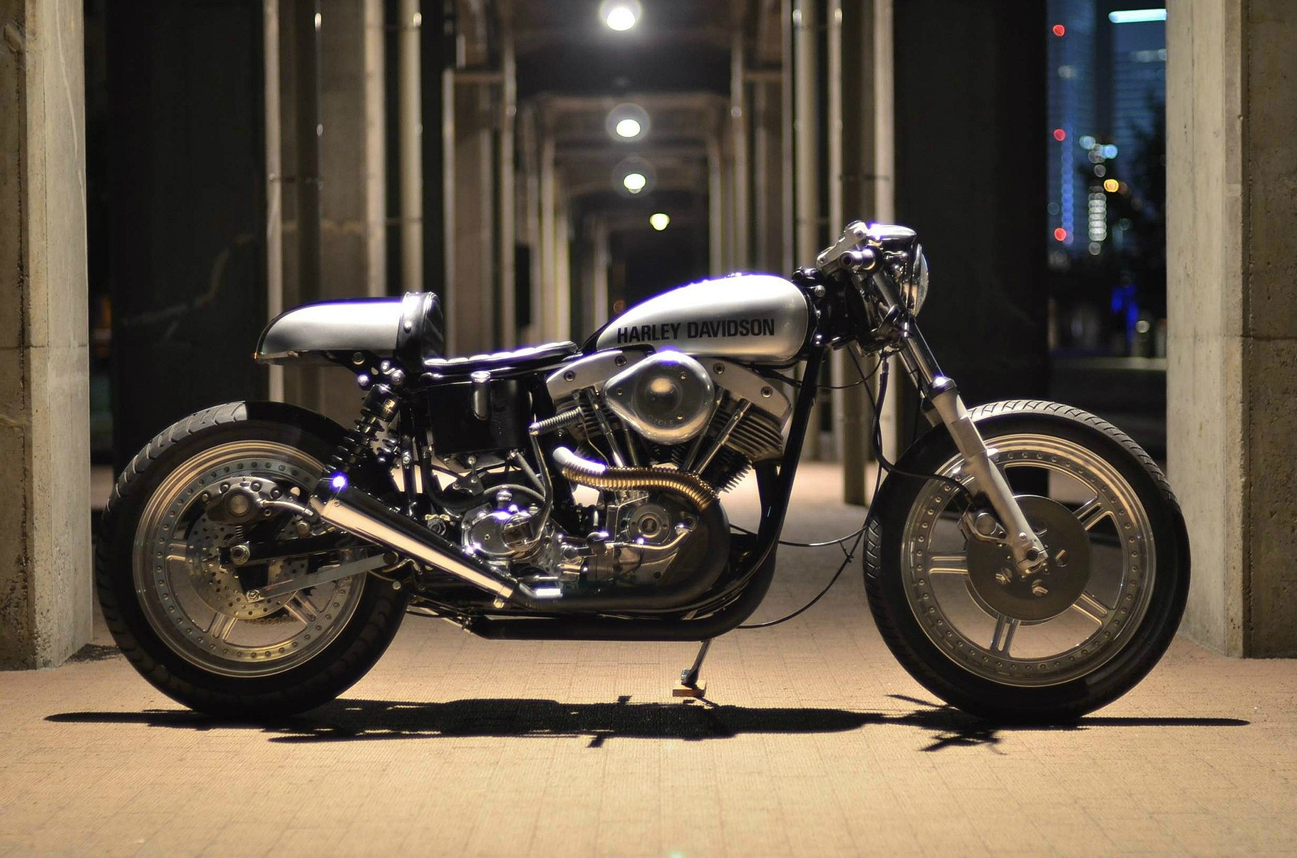 1978 FXE cafe - BlueRibbonFactory -brf- Website