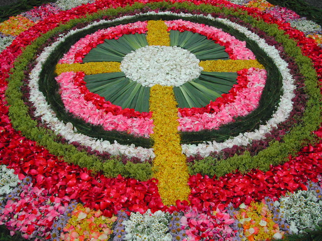 Pfarrei Parkstein / Bistum Regensburg - Blumenteppich für Fronleichnam