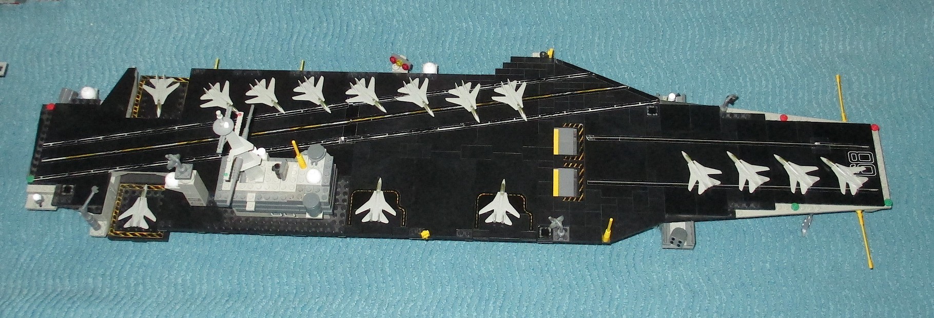 Mega Block Nimitz - Aircraft Carrier Building Bricks World