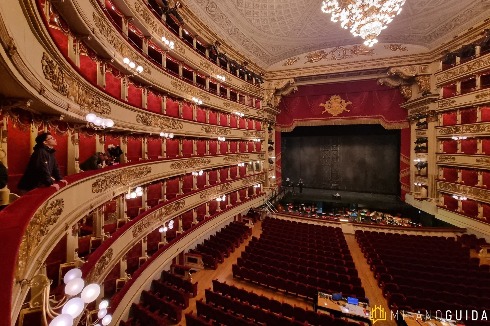 Milan La Scala Theater Guided Tour - Milanoguida - Visite Guidate a ... Milan La Scala Theater Guided Tour - Milanoguida - Visite Guidate a ...