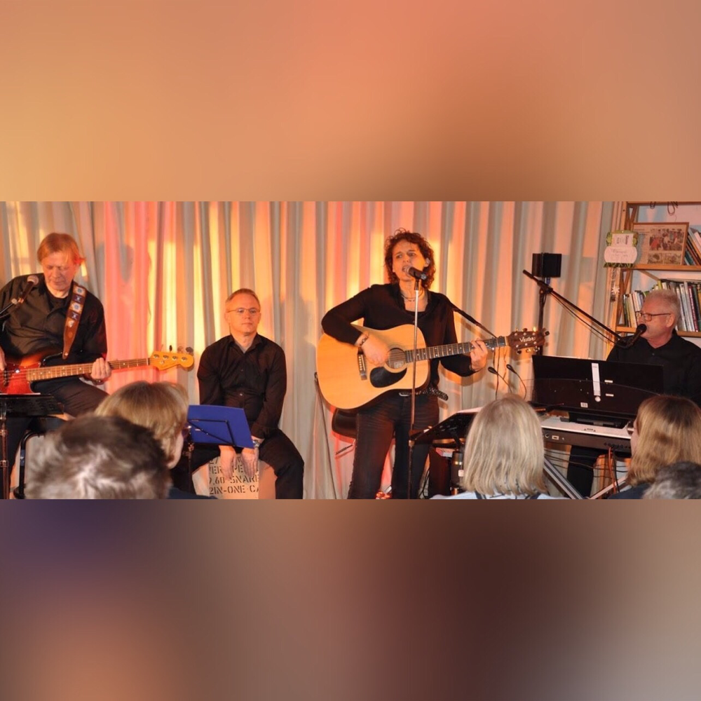 Iris & Band – Live unplugged - iris-musiks Webseite!