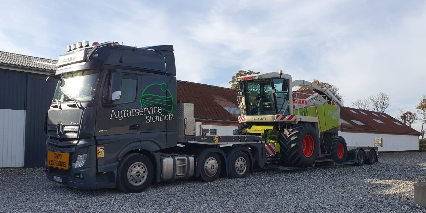 Landmaschinentransport - Willkommen bei Agrarservice Steinholz