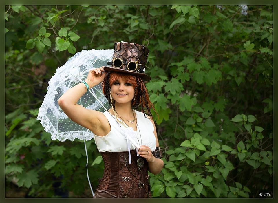 Steampunk Top Hat - DIY/Tutorial - Ciwana Black