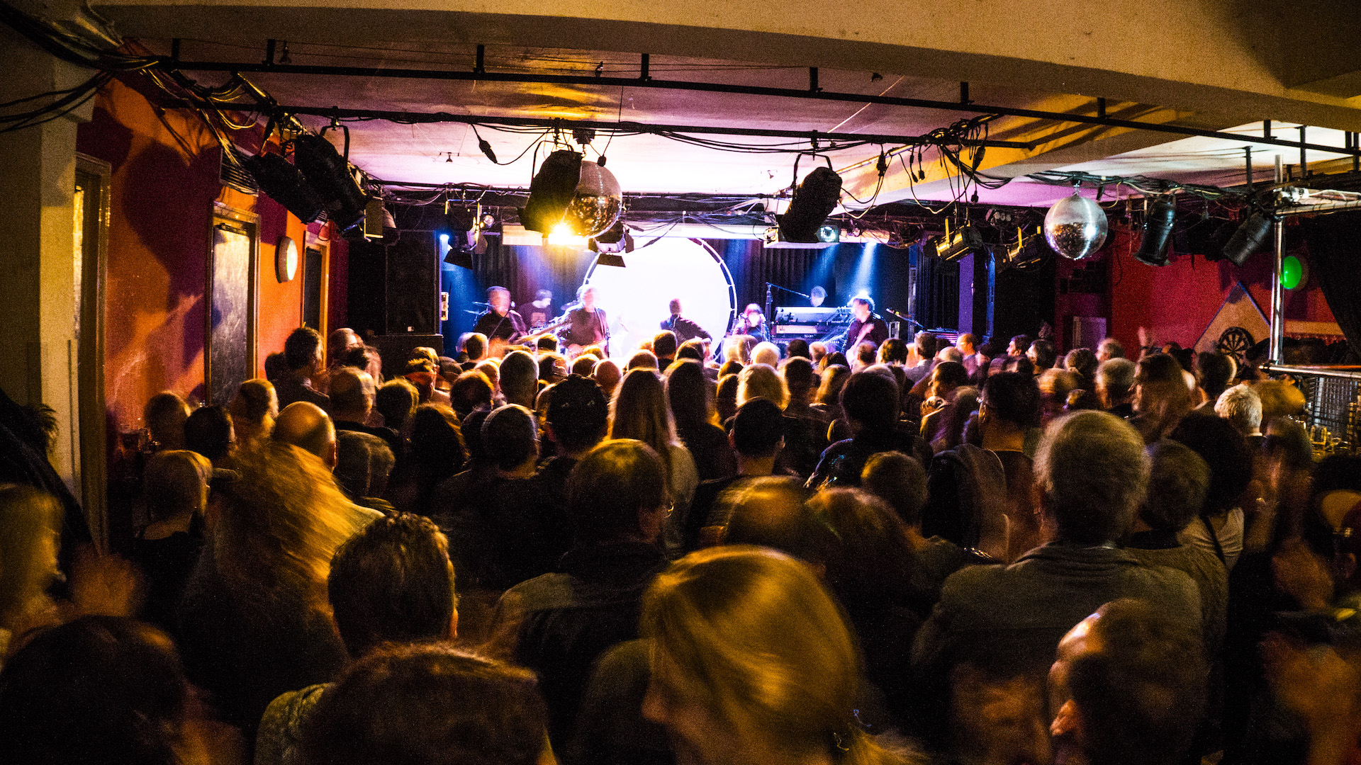 02.02.2019 - Reichenbach, Die Halle - Planet Floyd - The German Pink ...