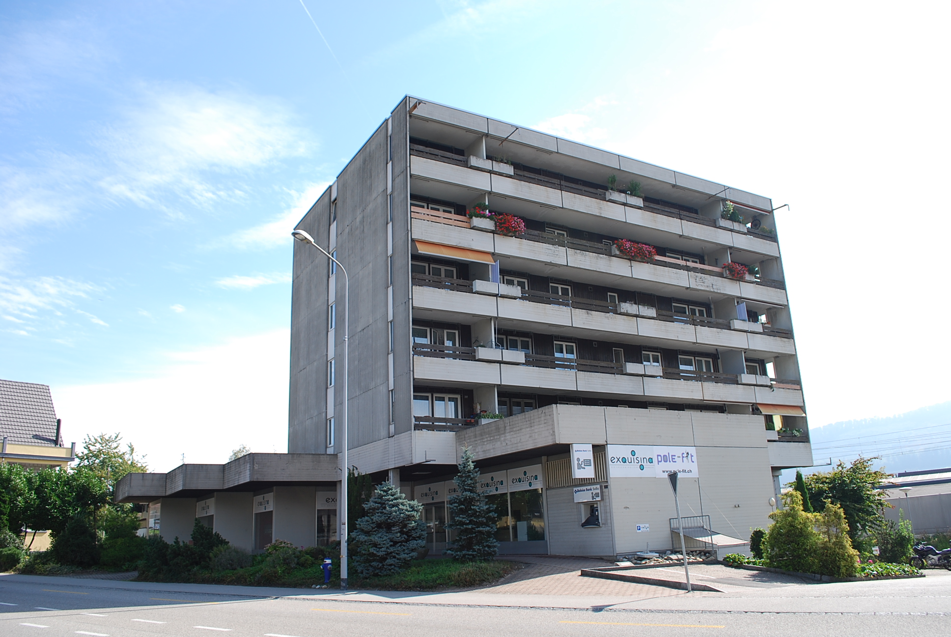 Fassadensanierung Mehrfamilienhaus in Wangen bei olten - Robert ...