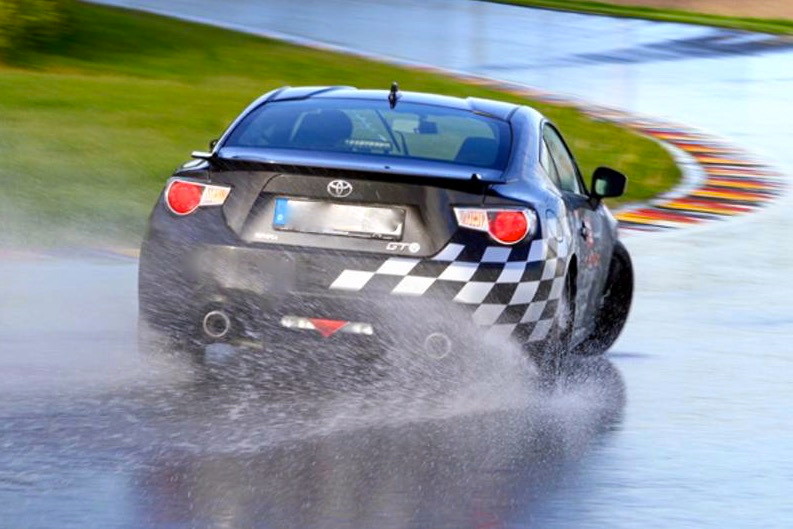 Driften lernen, Drift Event, Drift Kurse, Drifting, PKW, Auto - Formel ...