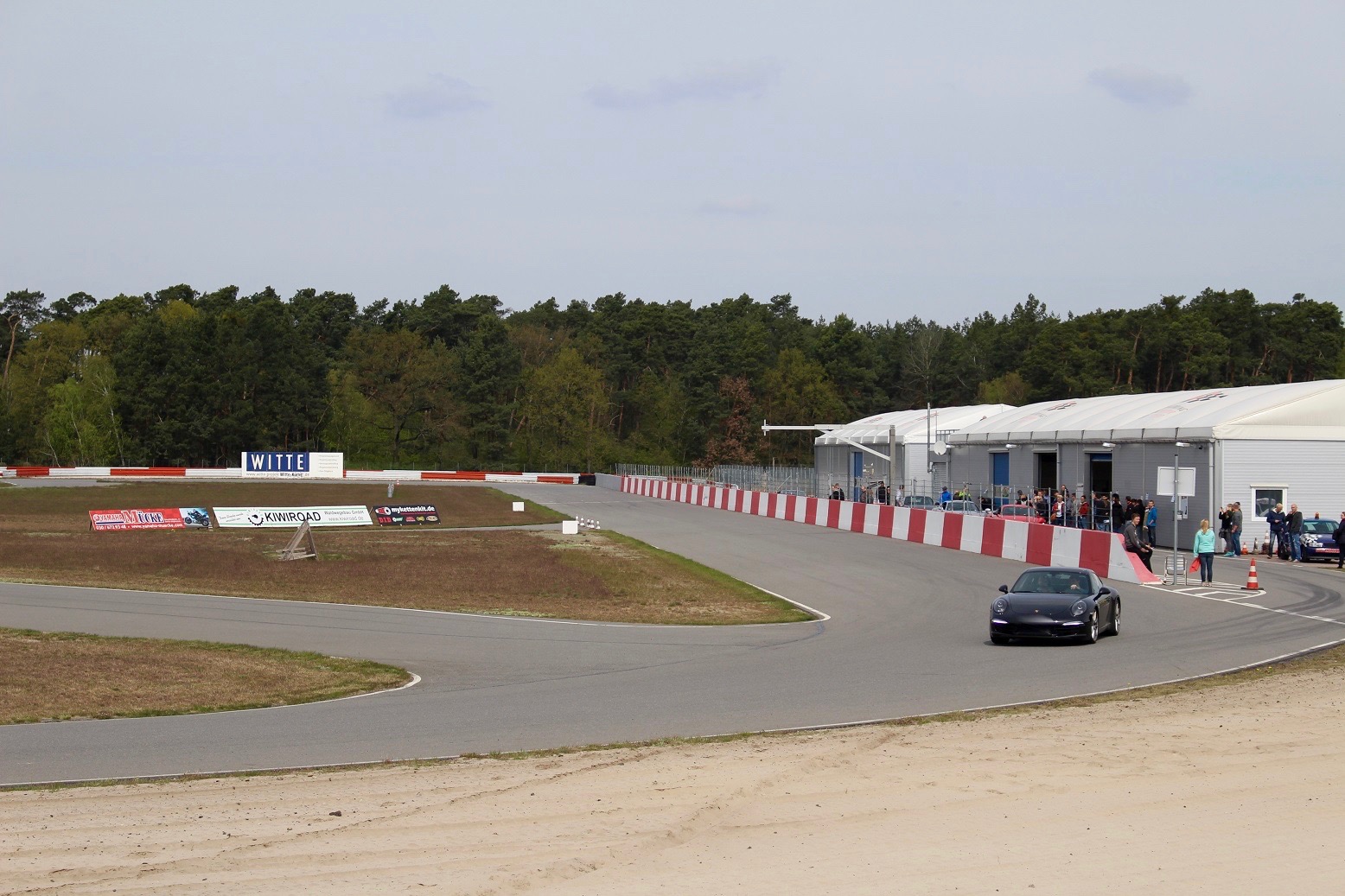 Sportwagen, Tourenwagen, Rennwagen selber fahren auf dem Spreewaldring ...