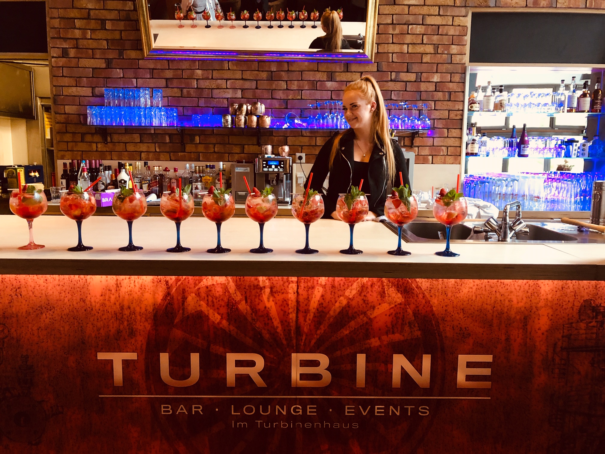 Turbine Bar Lounge Food