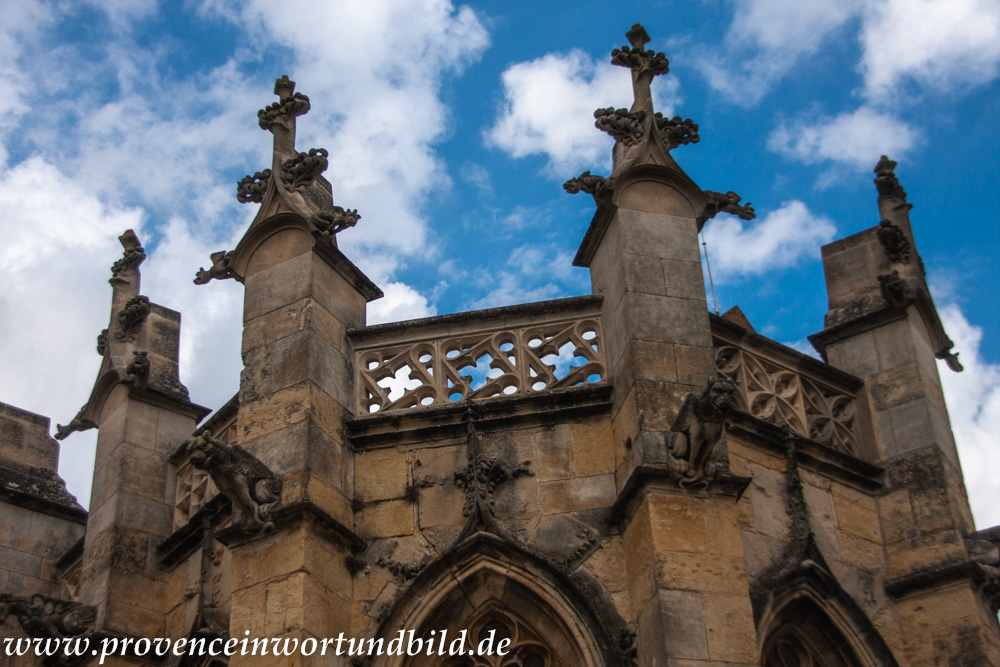 Caderousse - Sehenswürdigkeiten - Urlaubsplanung - Frankreich