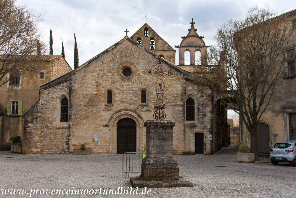 Caderousse - Sehenswürdigkeiten - Urlaubsplanung - Frankreich