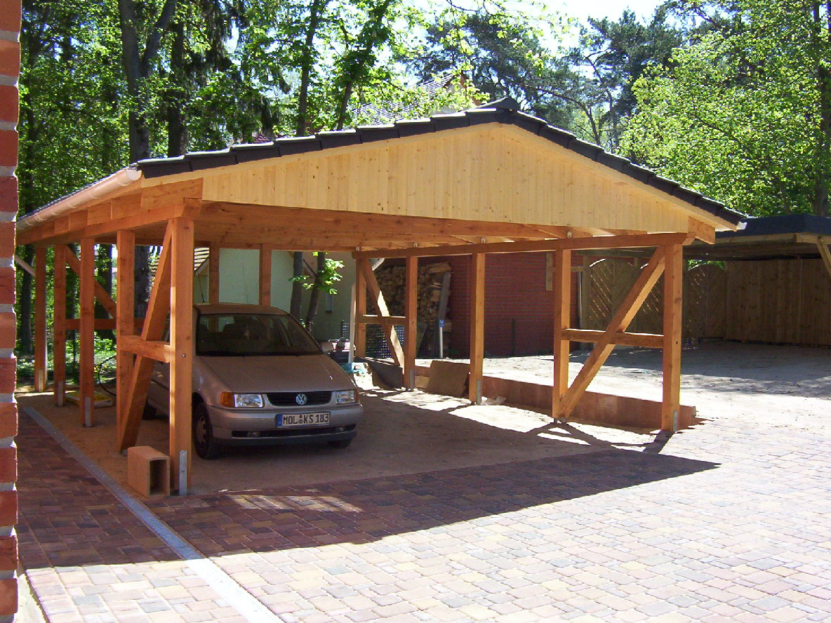 Carport und Garage mit Fachwerk - Premium Carportwerk