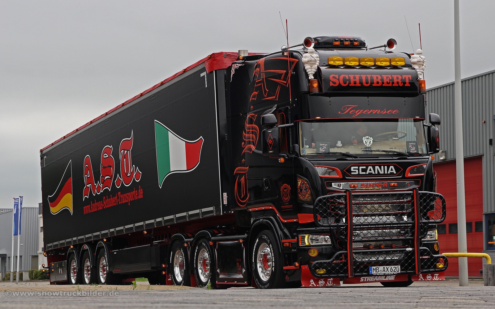 Scania R-Series & 4 - Showtruckbilder.de