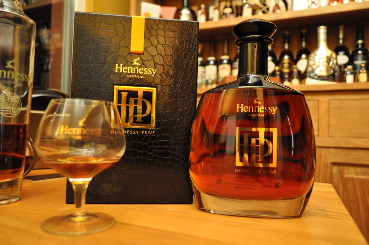 Hennessy Tasting - Website of donhenny-hennessycollector!