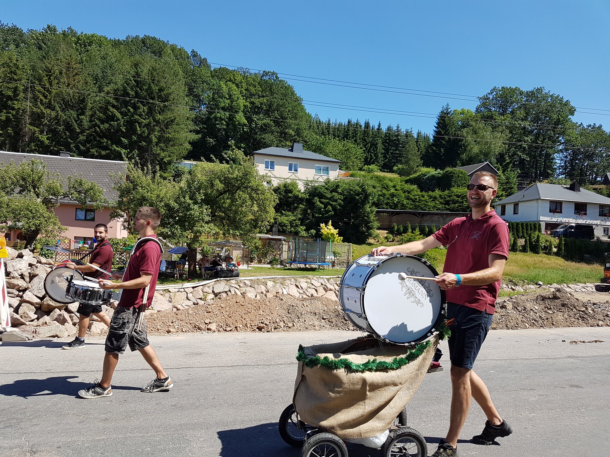 Bilder vom Festumzug 700 Jahre Reichstädt - -im Osterzgebirge